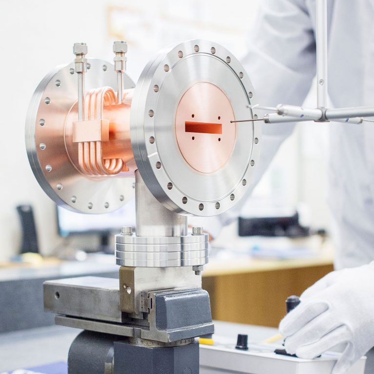 Solutions | SAES High Vacuum